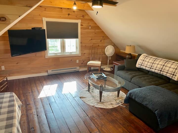 Carriage House On 3rd - Oswego, NY