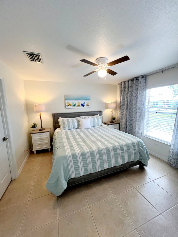 A Hidden Gem / Close To The Beach - 리틀 가스파릴라 섬