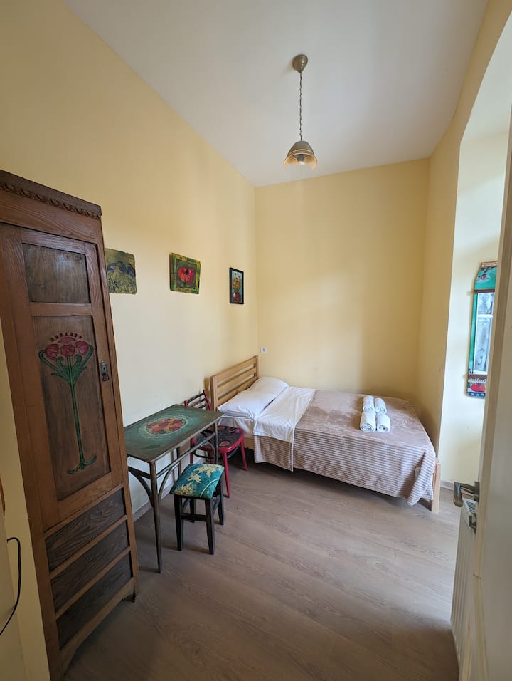 Art Nova 11 Nest - Georgia