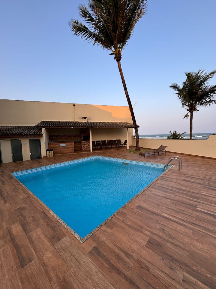 Casa De Praia Com Piscina Na Praia Do Flamengo - Salvador