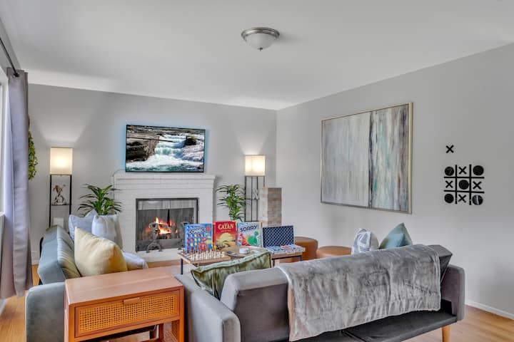 4br Wine Country Modern Home: Ping Pong & Cornhole - Fairfield, CA