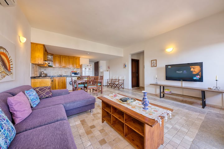 4 Kişilik, Denize Yakın Ve Merkezi Kiralık Apart - Kalkan