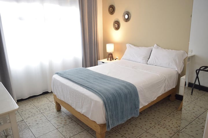 Casa Amaia En El Cuadro Turistico De Tlaquepaque - Tlaquepaque