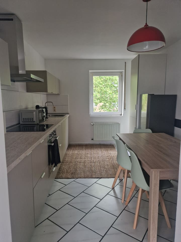 Duplex With Patio Near Exhibition/messe - Colonia