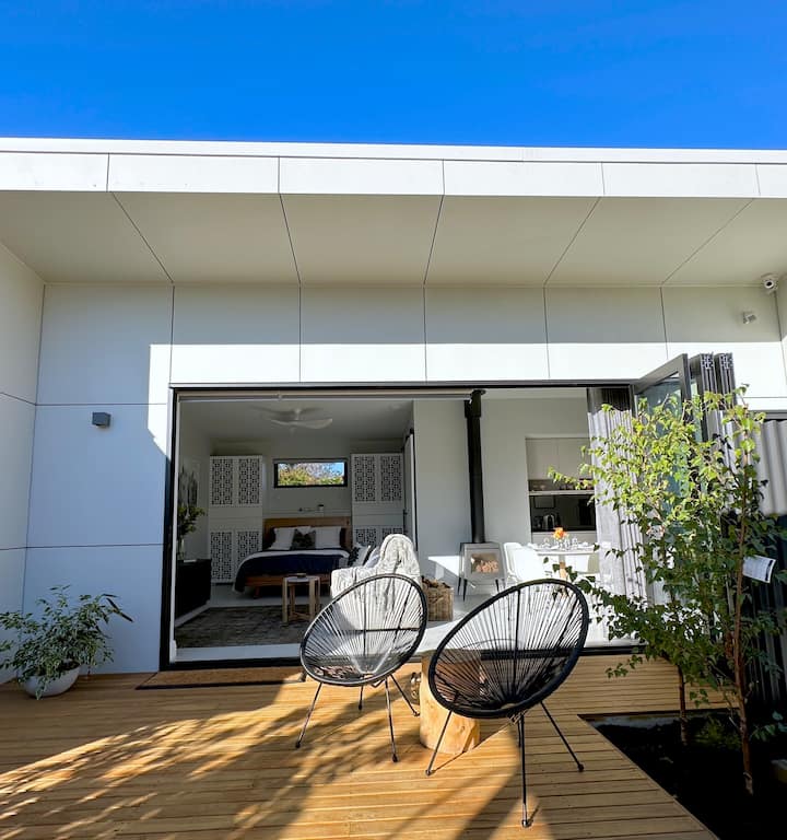 Little Forest Retreat - Luxe Studio Free Parking - Australia