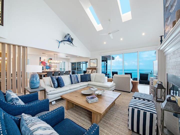Beachfront Dream - Stunning View Directly On Beach - Bonita Springs, FL