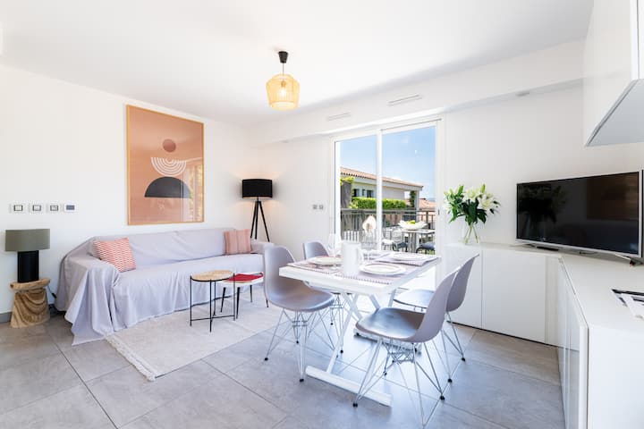Appartement Avec Piscine, Parking, Gym - Saint-Tropez