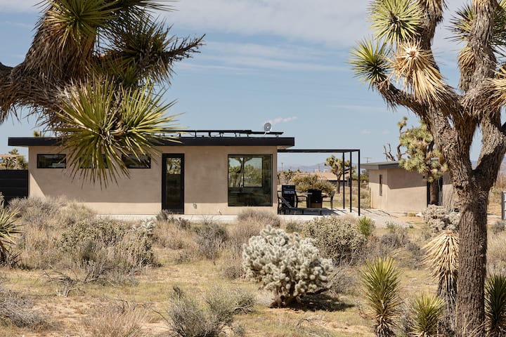 Sundown Ridge By Homestead Modern - Yucca Valley, CA