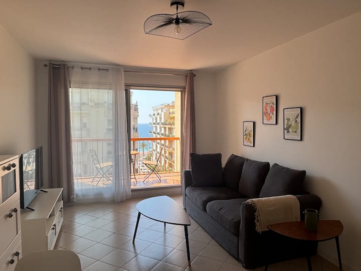 Appartement Central Avec Terrasse à 50m De La Mer - Nice