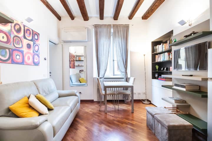 Cosy And Bright Flat In The Heart Of Porta Venezia - Mediolan