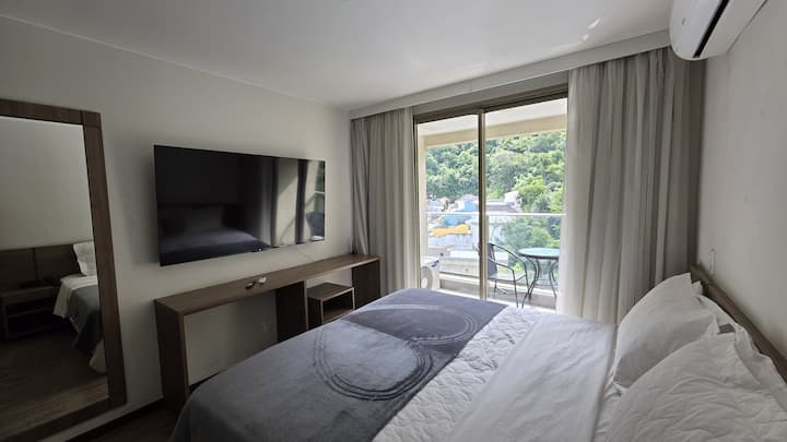 Suíte Na Barra Garagem Micro-ondas E Tv 65" 8bl1 - Recreio