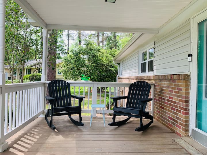 Central Location With Office Suite - Summerville, SC