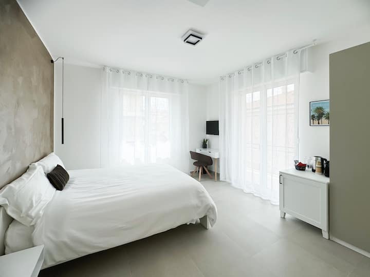 Casa Febo, In Centro A 200m Dal Mare #Phoenix - Bordighera