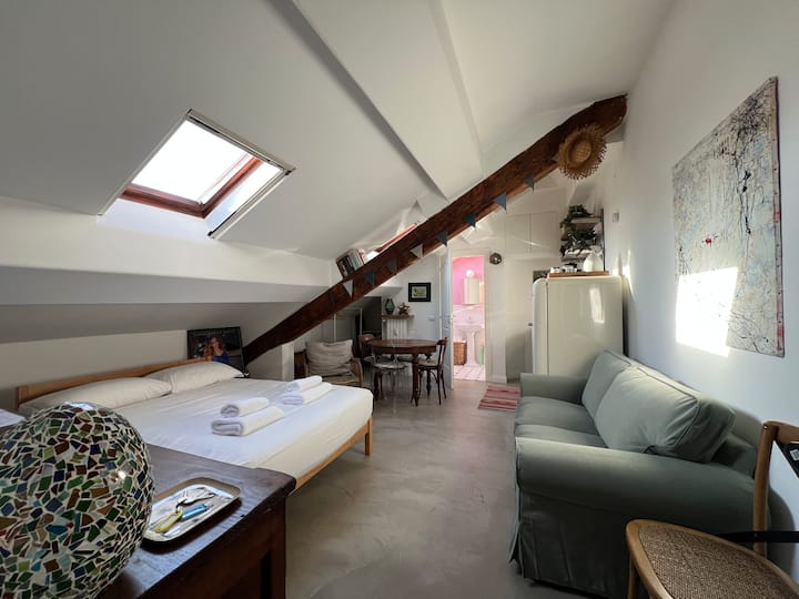 Cozy Loft Near Central Station - Milan