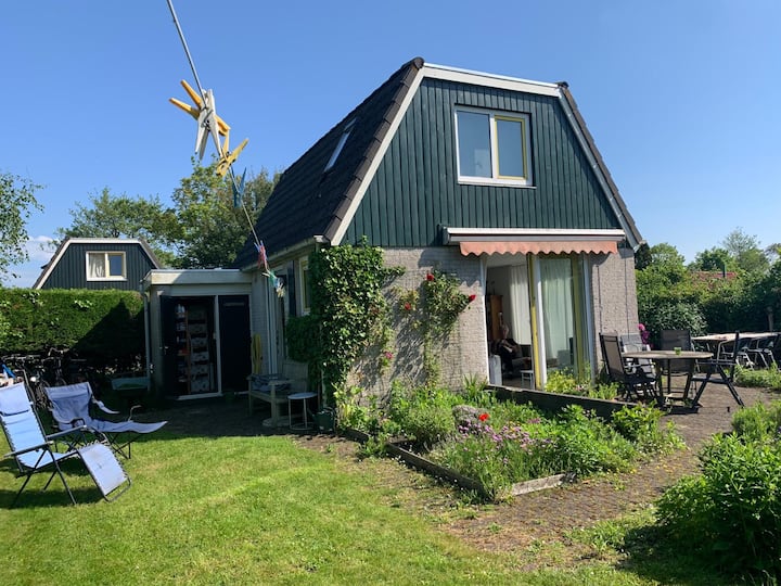 Charming Bungalow In The Dunes - Egmond aan Zee