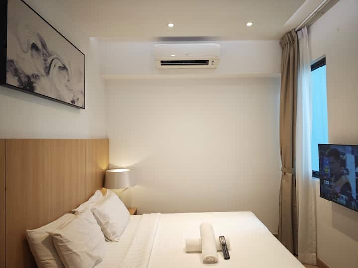 Colony Klcc By Infinitum High Floor Studio Netflix - Kuala Lumpur