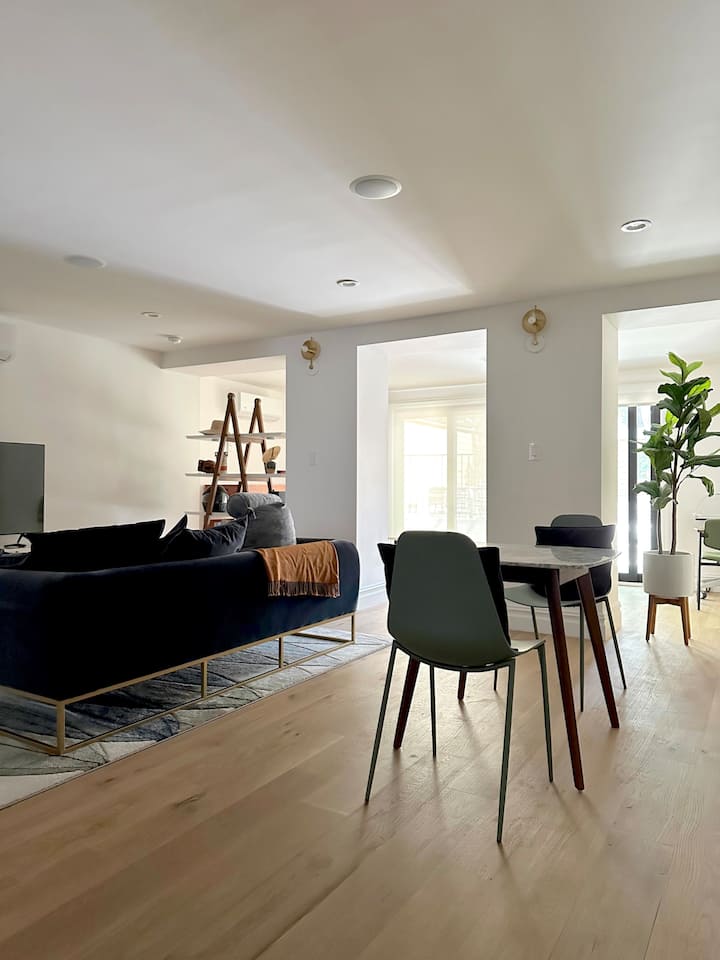 Spacious Suite, 10-min To Subways - New York City