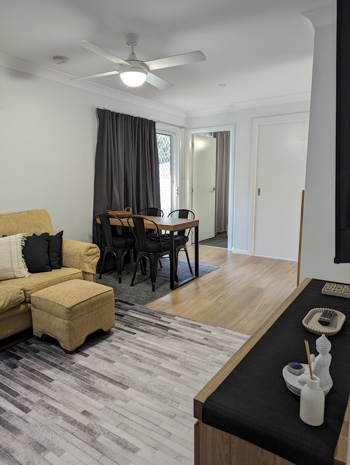 Elizabeth Street Guesthouse - Junee