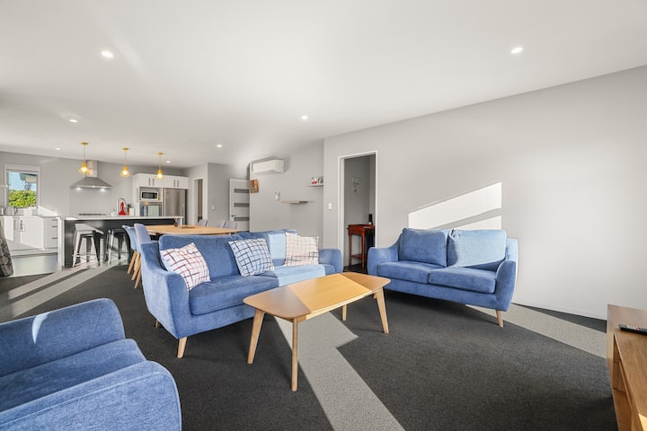 Esay Living 3 Bedroom In Wigram - Christchurch