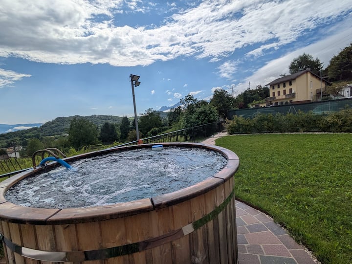 Le Vignole - City View On The Wineyard - Belluno