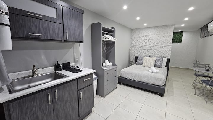 For Couples Just Mins Away From The Beach - Fajardo