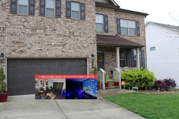 Relaxing 6 Bedrooms Home /W Media Room - Fairburn, GA