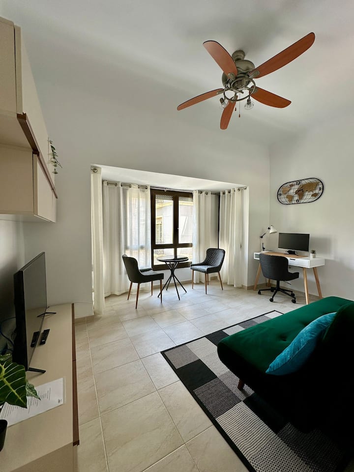 Alquiler Temporada Quiet & Cosy Heart Of The City - San Juan de Alicante
