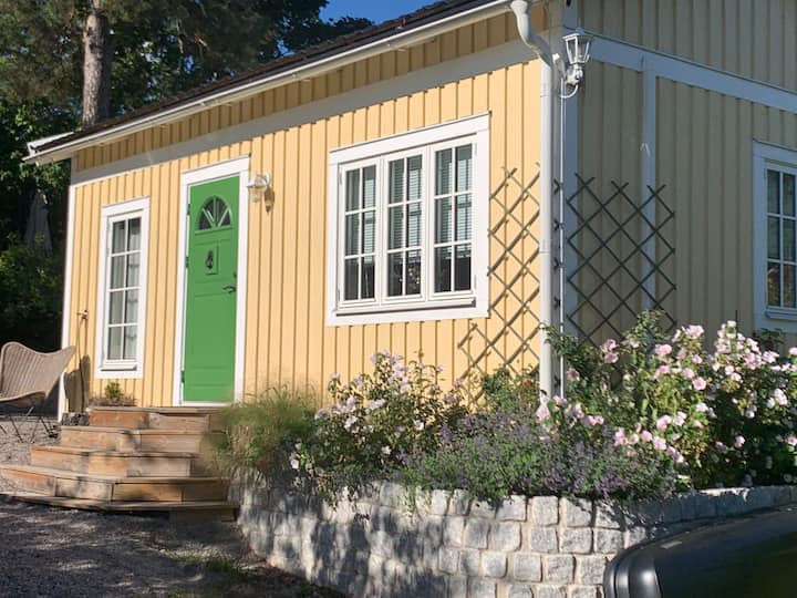 Charmig Gäststuga - Stockholm