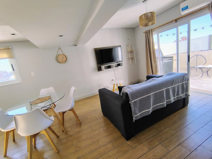 Depto Nuevo Con Terraza Cerca Del Parque Y Centro. - Mendoza