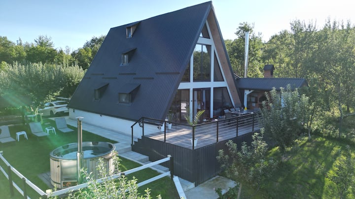 Cabana Serenity | A-frame Cabin - Rumanía
