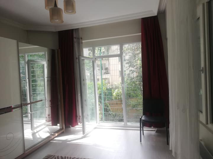 Nice Flat At Cihangir-5 Minutes To Taksim By Feet - İstanbul