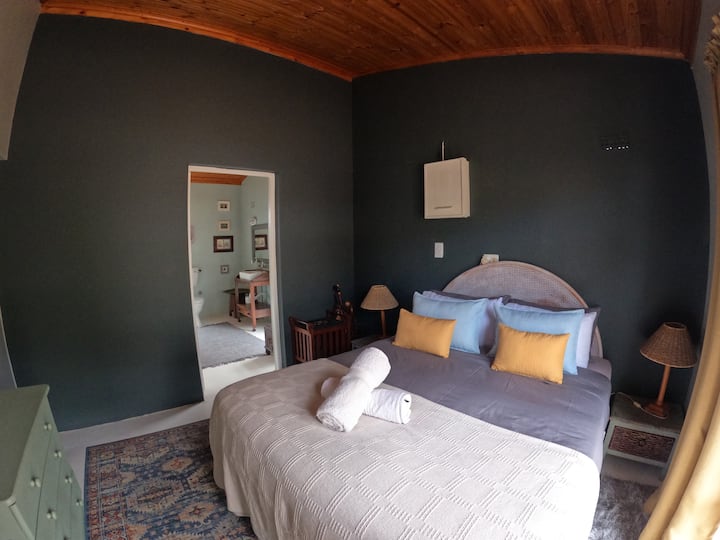 Mandalay Self-catering Cottage - Pringle Bay
