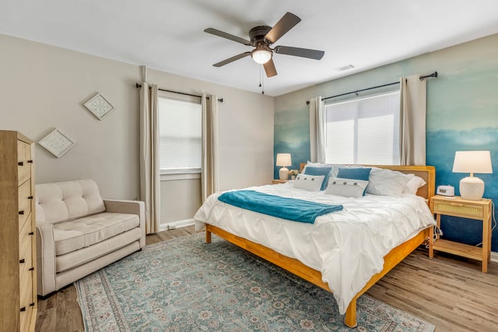 Stylish, Spacious, Convenient Location! 30days+ Ok - Savannah, GA