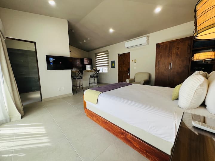 San Angel Suites #5 Only 3 Min  Marina/restaurants - Cabo San Lucas