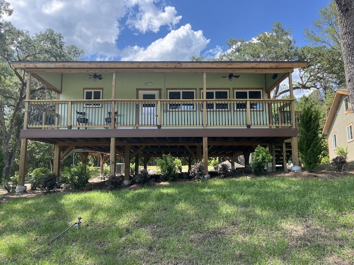 Deluxe Cottage 3 Lakeview *Bear Forest* 2 Bedroom - Moody Lake, FL