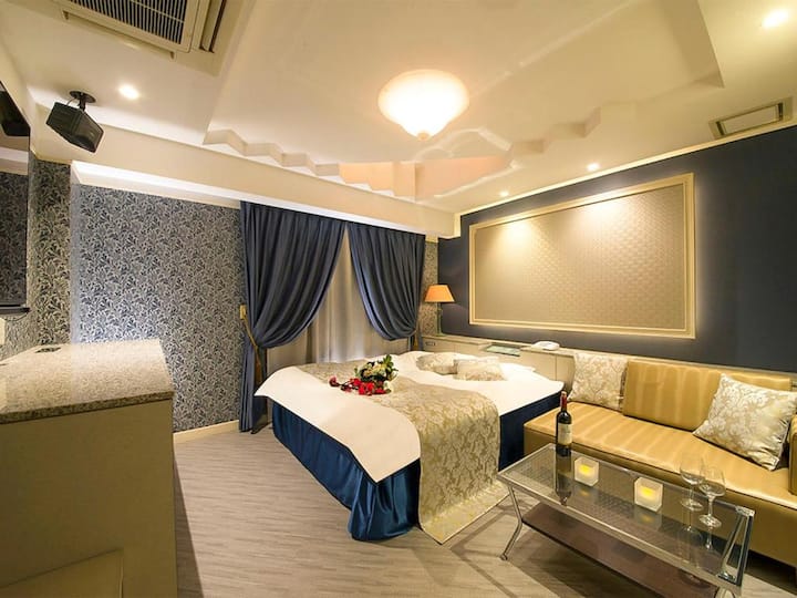 Standard Room / 2 Ppl (R-18) - 堺市