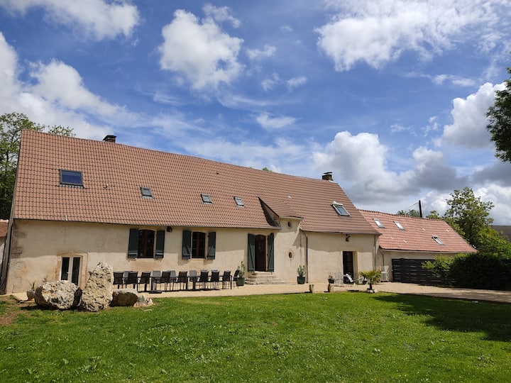 Domaine D'exception La Manova Gîtes & Spa - Bourges
