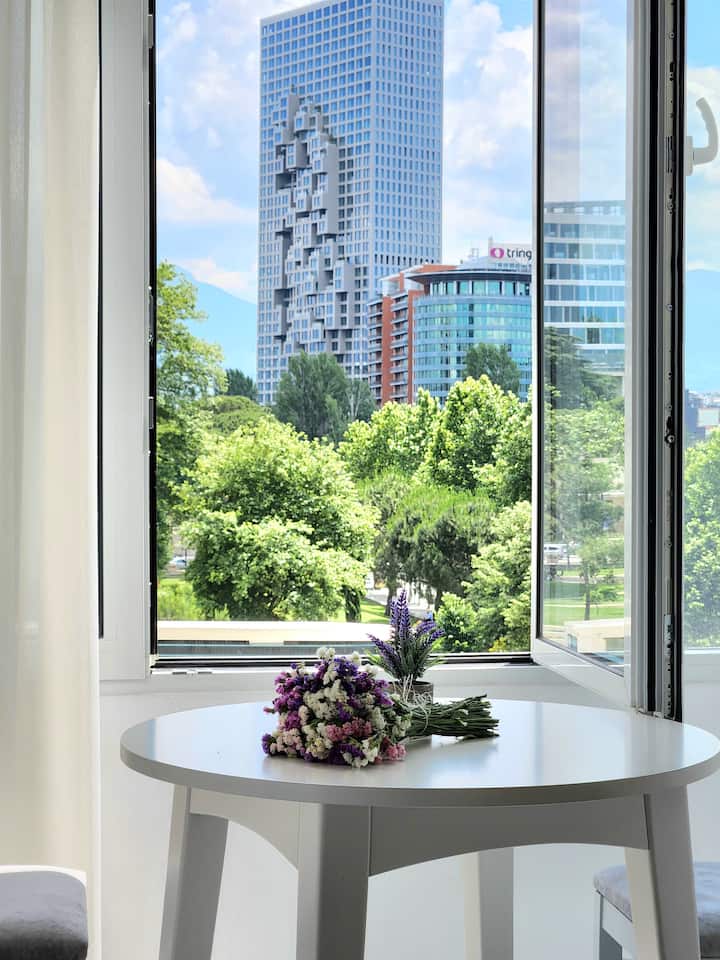 Central Tirana Apartment Getaway - Tirana
