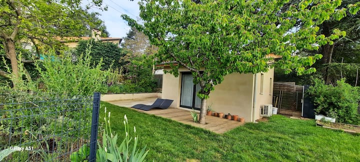 Studio Indépendant Avec Jardin - Saint-Didier-au-Mont-d'Or