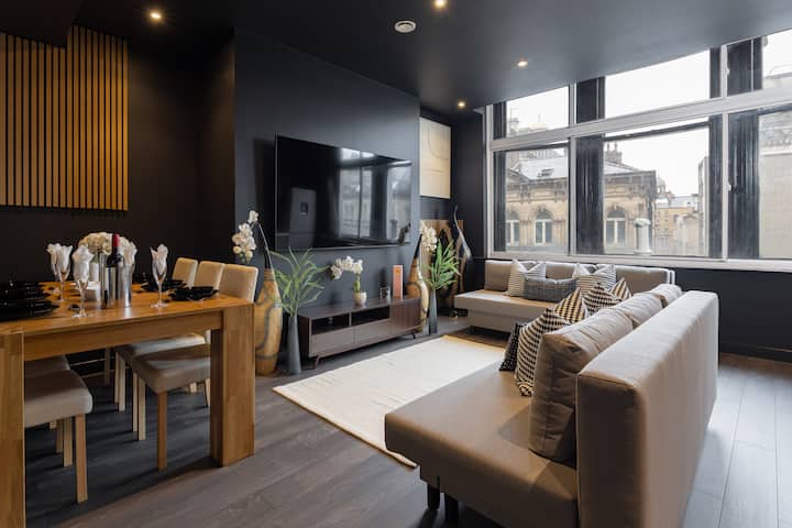 Perfect Liverpool Stay For Music & History Lovers - Liverpool, UK