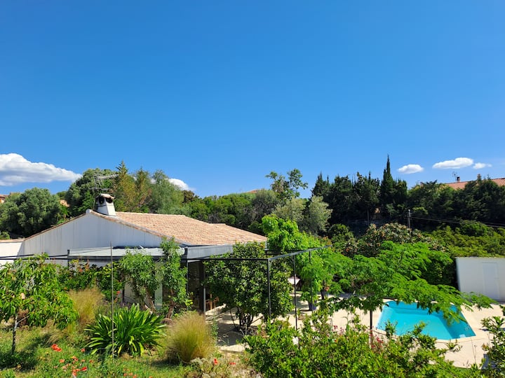 Villa Sur 1300m2 De Terrain - Saint-Cyr-sur-Mer