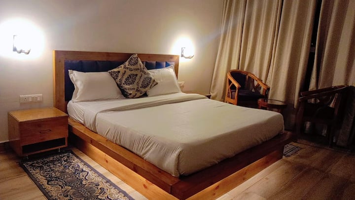 Shanti Kunjj: Lakeview Cottage, Bhimtal - Bhimtal