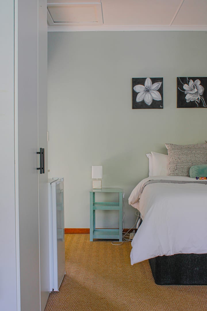 Tumble In Guesthouse, Underberg - Room 2 - Underberg