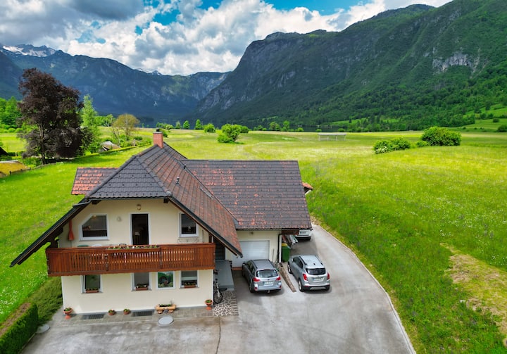 Apartments Kovačič - Lake View, Triglav View - Stara Fužina