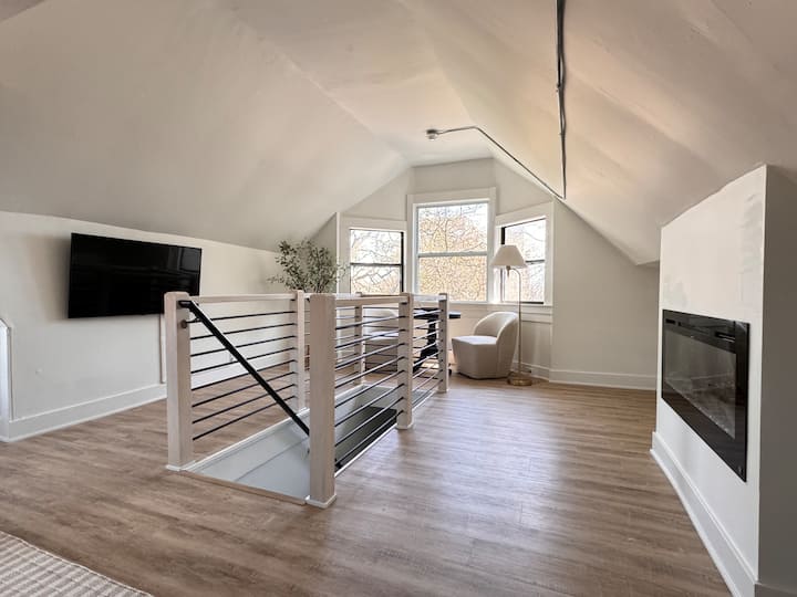 Adorable Abode In Midtown @ Willis St Retreat - Detroit