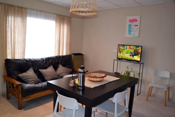 Los Laureles.
Comodidad Y Privacidad - Villa Regina
