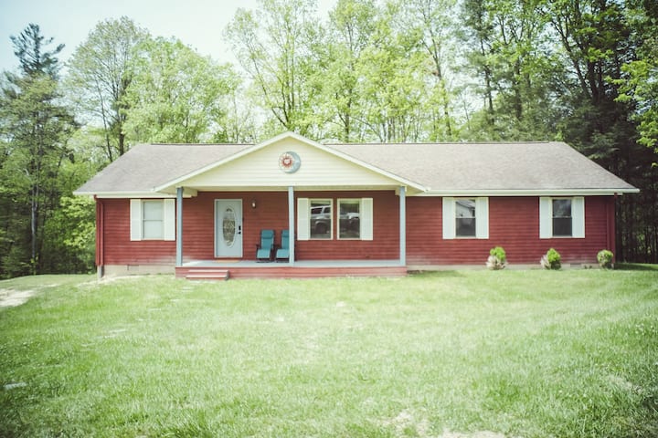 Weekend Discount Rates! - Spacious 4br, Hot Tub - Natural Bridge State Resort Park, Slade