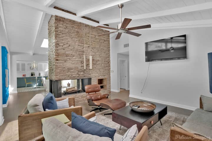 Trendy | Modern Home With Pool - Horseshoe Bossier City