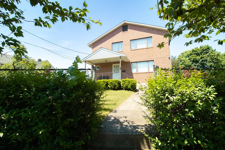 Large Apt | 3 Bd | Ideal For Family/group Travel - Branford, CT