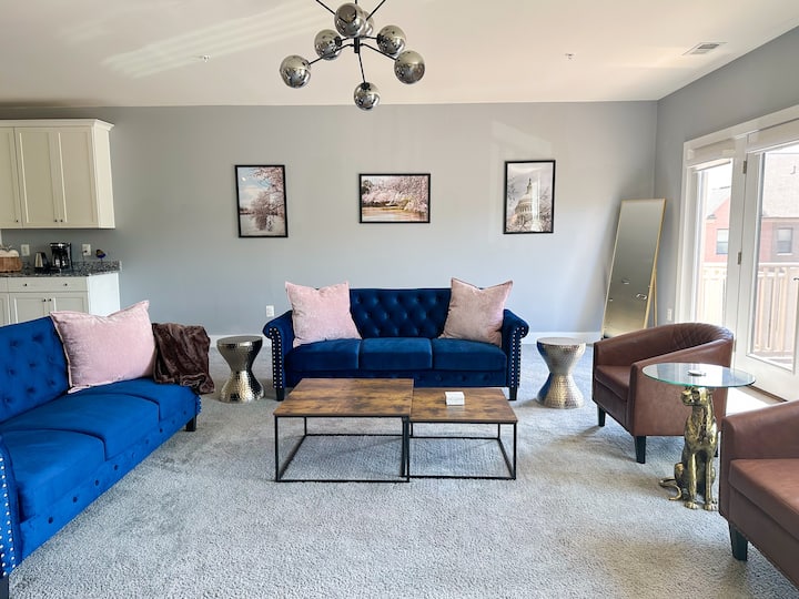 Luxury Home At One Loudoun - Ashburn, VA